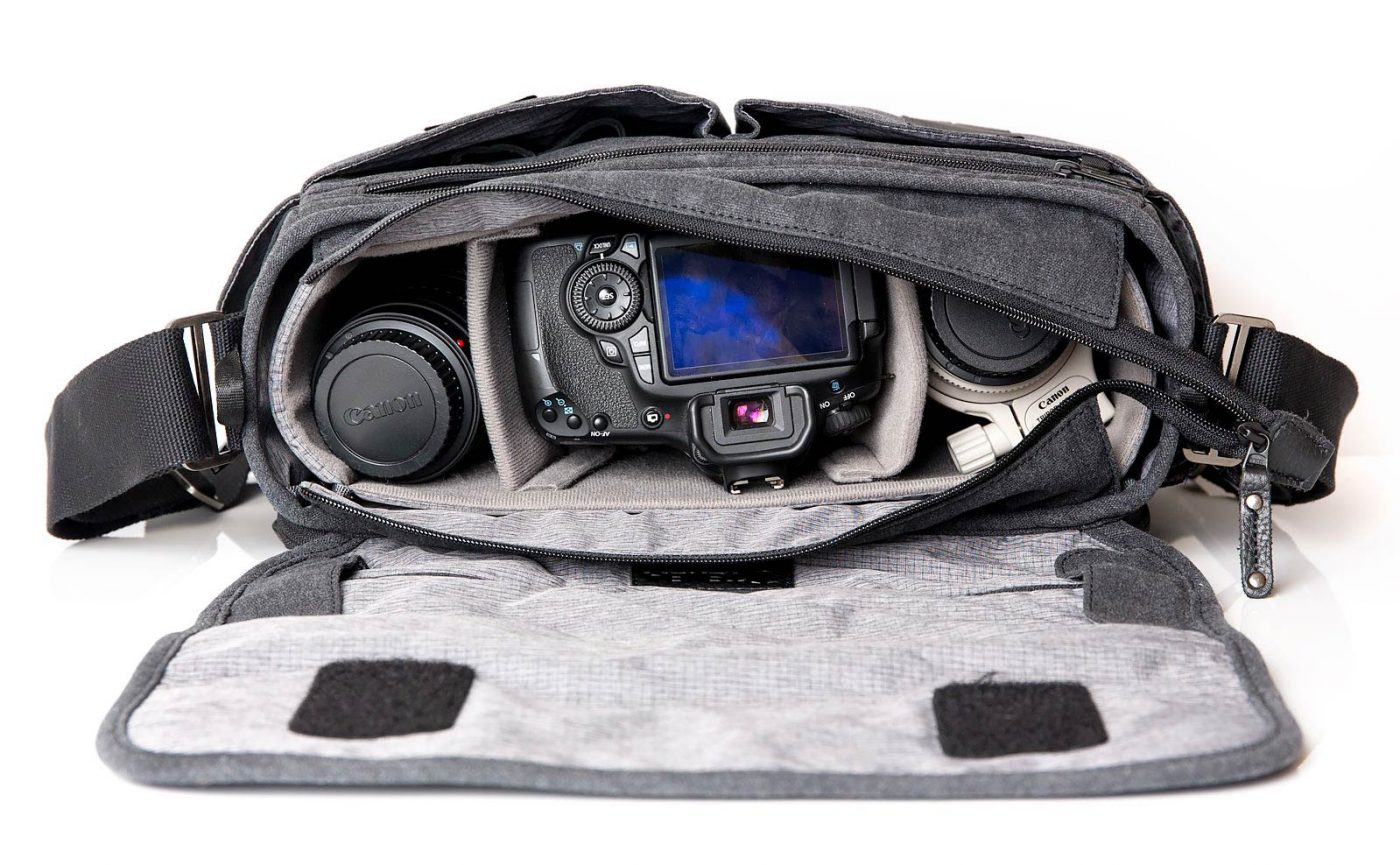 Review: Tenba Cooper Series DSLR 13 Shoulder Bag - Light And Matter