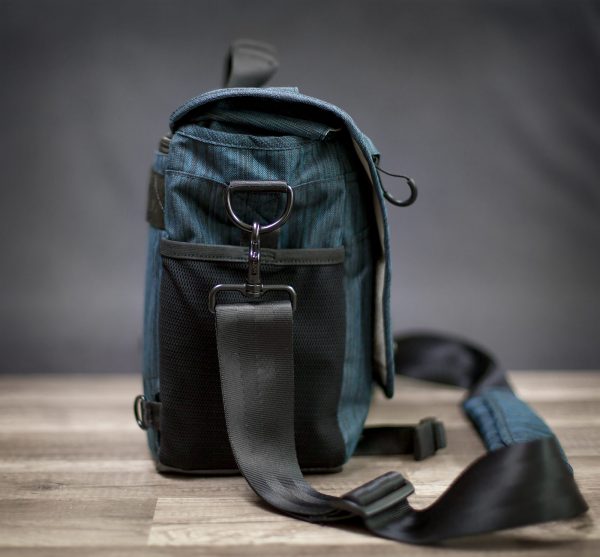 Review: Tenba Messenger DNA 13 - Light And Matter