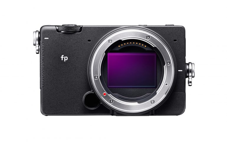 Sigma Announces Development of Tiny, Full-Frame Camera : Sigma FP ...