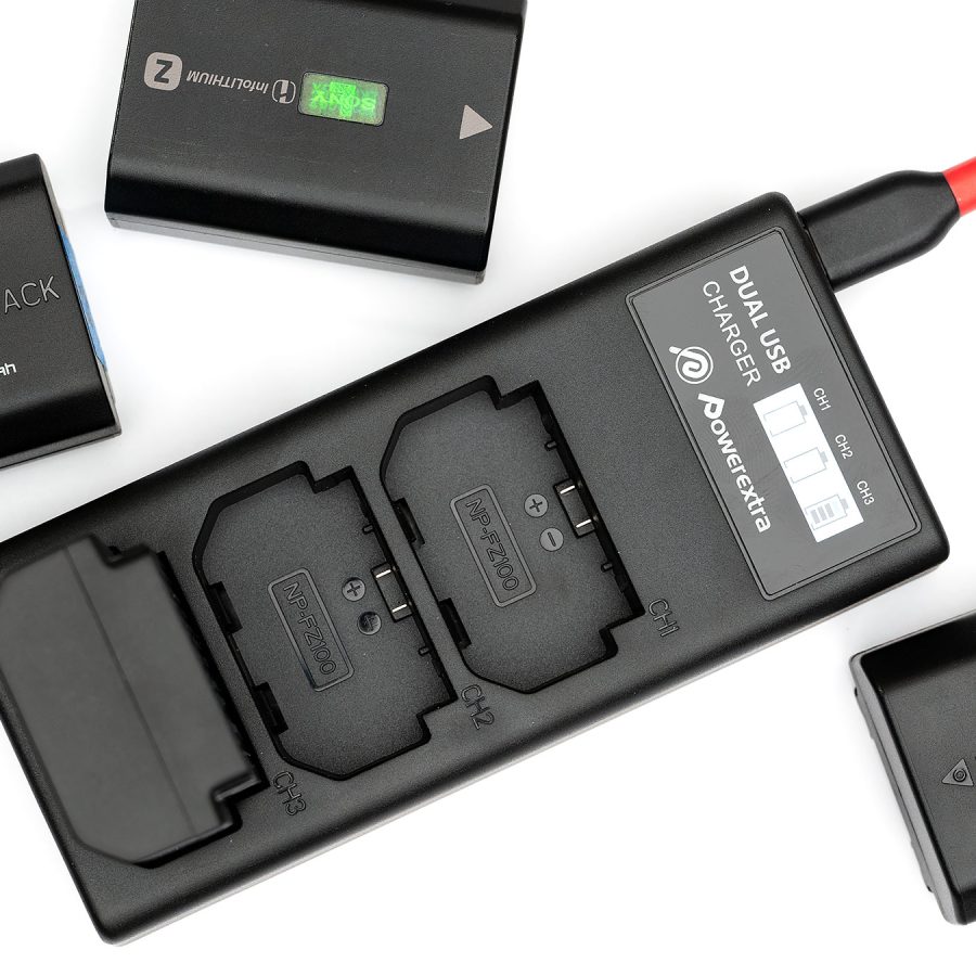 The Neewer Q4 Strobe: Battery-Powered Power - Light And Matter